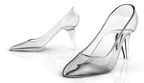 Choosing the Right Transparent Heels for Your Outfit: Tips and Tricks ...